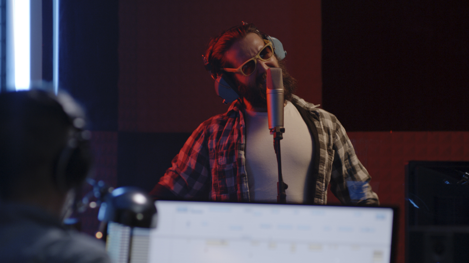 Voice Acting for Beginners: A Complete Guide